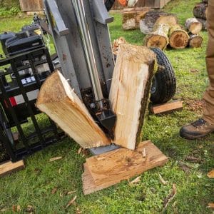 25-35 Tons Oregon Log Splitter - Vallee Forestry Equipment